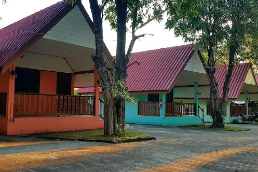 มีนา การ์เด้น รีสอร์ท(Meena Garden Resort) - Maesotdata